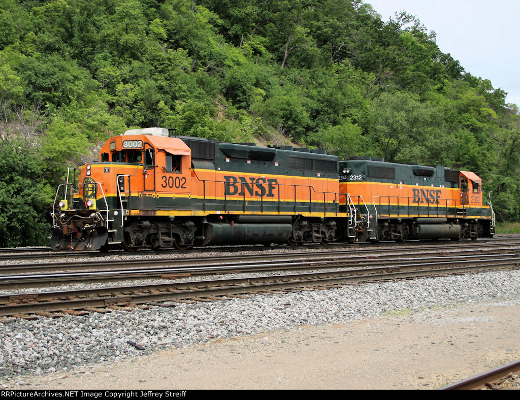 BNSF 3002